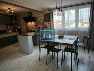 Samostalna porodična kuća 200 m², odlično stanje, Ćuprija