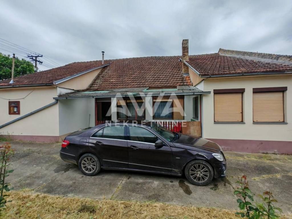 Samostalna porodična kuća 134 m², Apatin
