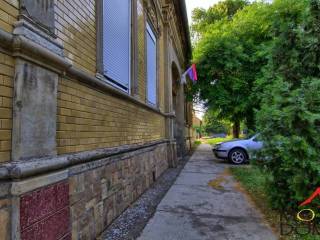 Samostalna porodična kuća 151 m², Centar, Vrbas