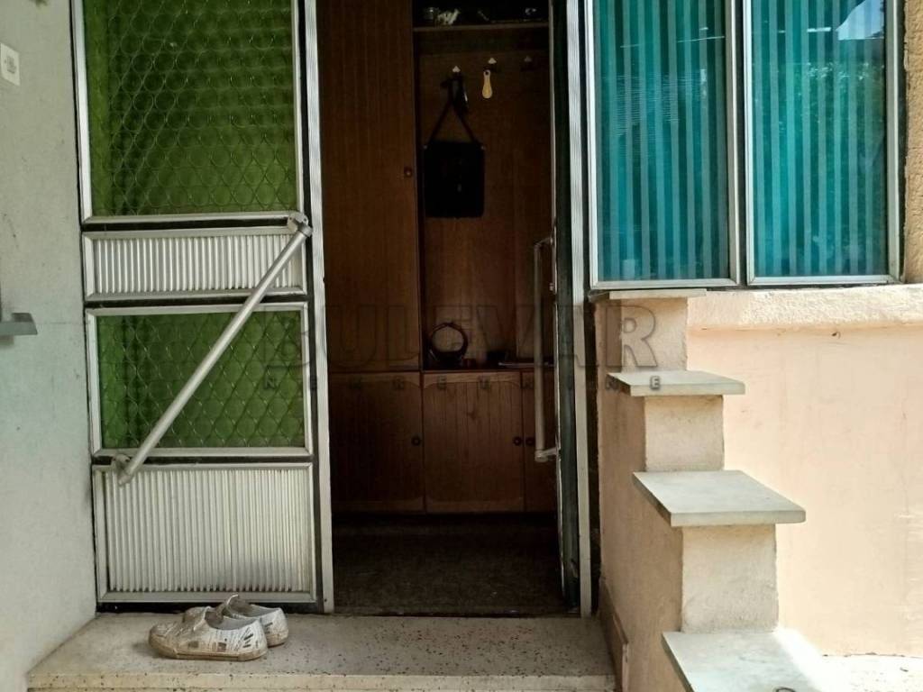 Samostalna porodična vila 167 m², Stara Varoš, Kragujevac