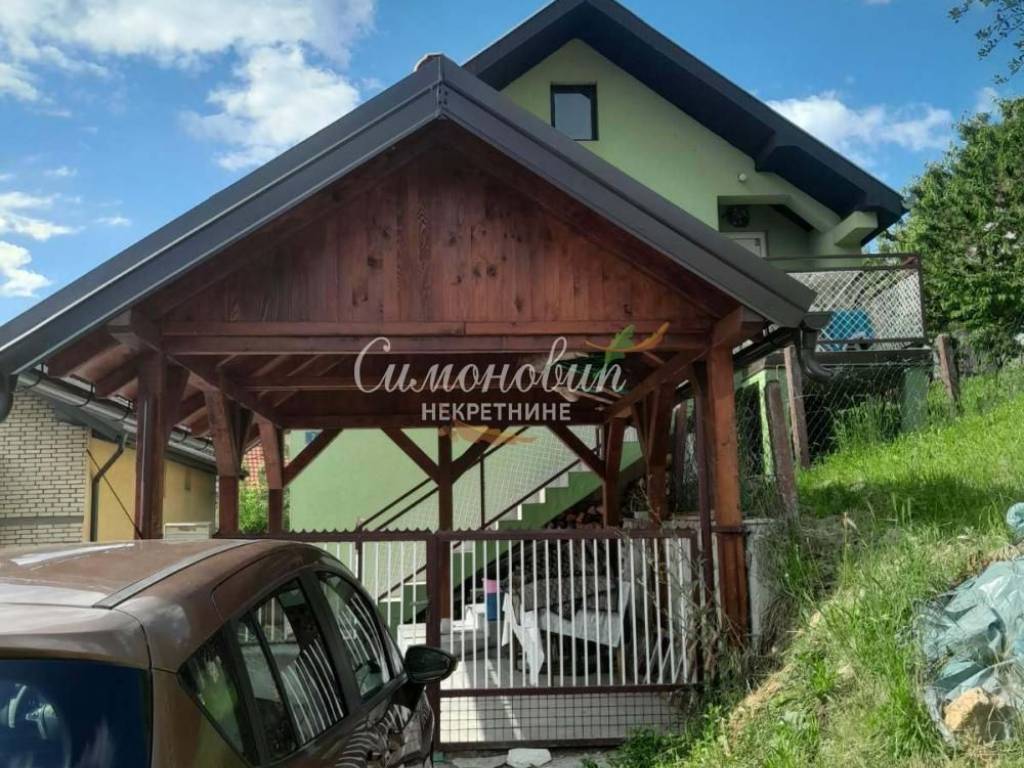 Samostalna porodična vila Užičkih heroja, Krčagovo, Užice