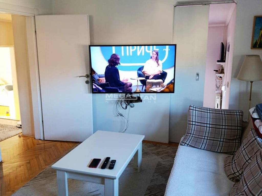 Samostalna porodična vila 345 m², Pančevo