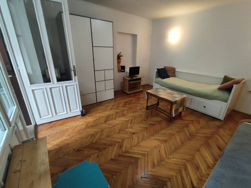 Dvosobni stan prizemlje, Podbara - Savina, Novi Sad