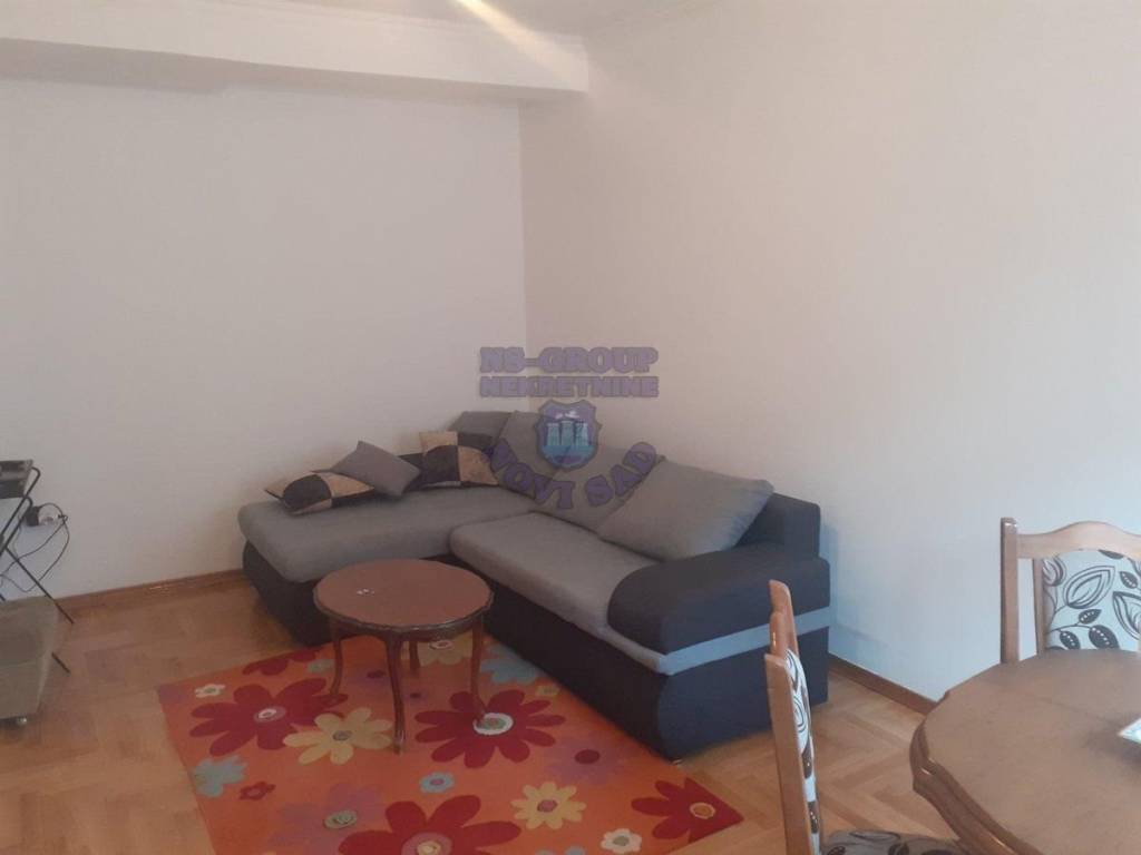 Dvosobni stan prvi sprat, Adice, Novi Sad