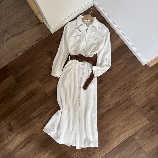 Zara prelepa midi bela haljina sa kaisem Novo