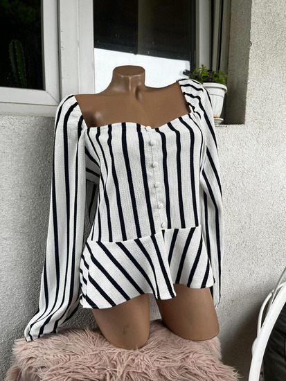 H&M croptop L