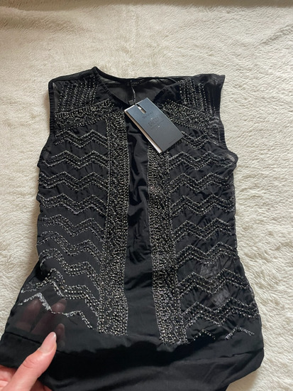 Bershka bodi M