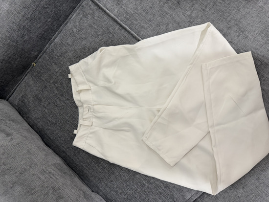Bele pantalone