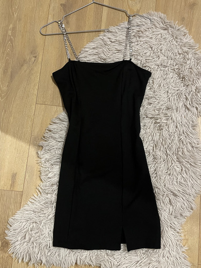 H&M Crna haljina sa dijamantnim bratelama
