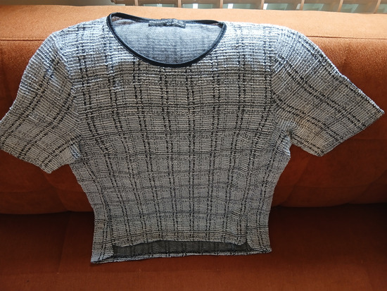 Atmosphere bluza 38 crno bela srma
