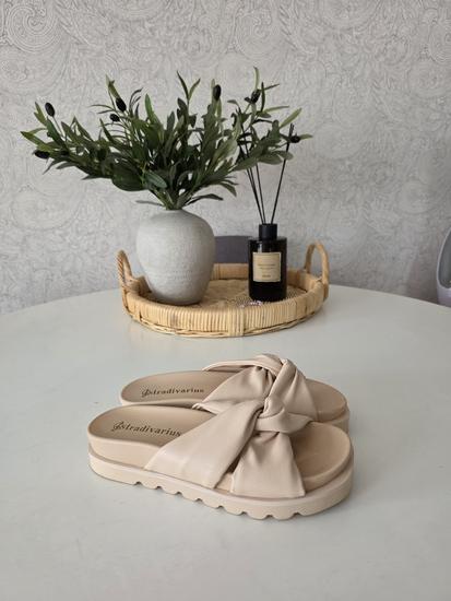 Stradivarius papuce nove 37