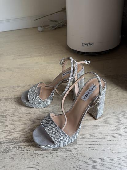 Steve Madden srebrne 40 stikle savrsene