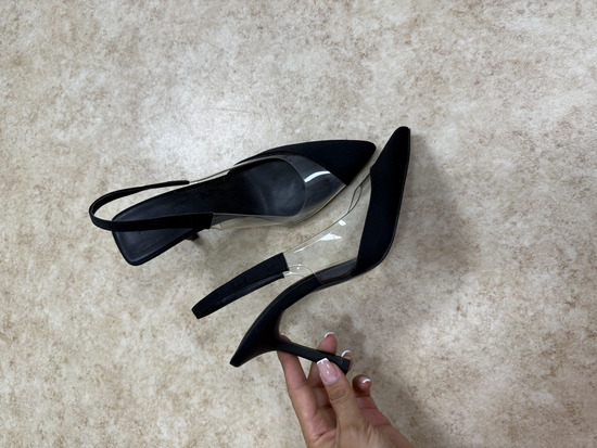 Stradivarius sandale nove 39