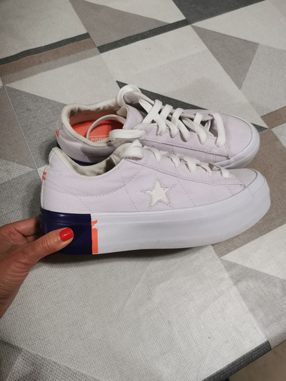 Converse debeli đon patike 37,5