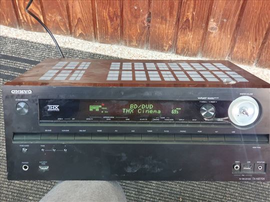 Onkyo TX-NR709 7.2-Channel Network A/V Receiver