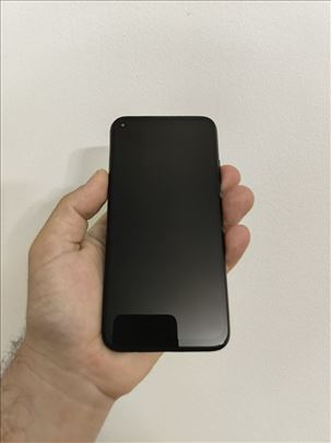 Huawei P40 lite crni