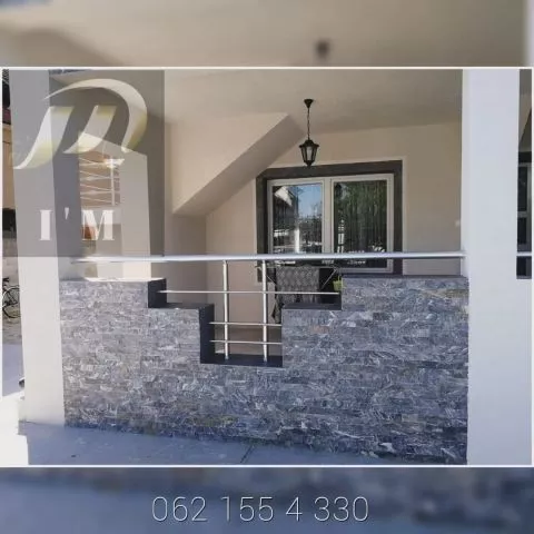 ALUMINIJUMSKI GELENDERI 018