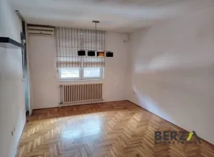 Izdavanje Stan - Novi Sad