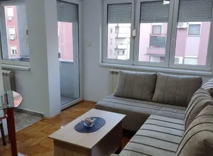 Izdavanje Stan - Novi Sad