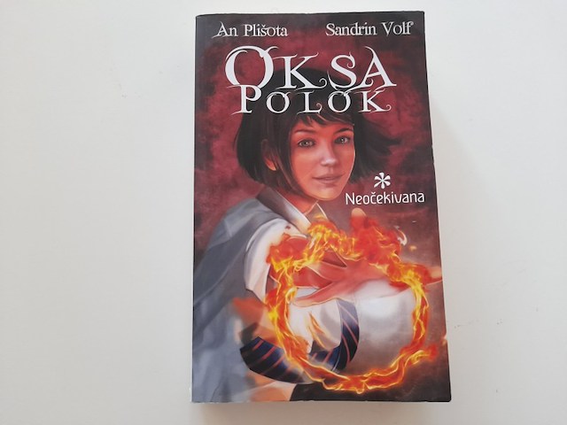 Oksa Polok - Neočekivana, Sandrin Volf, Al Plišota