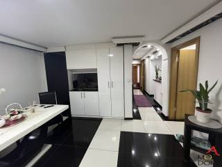 Trosobni stan drugi sprat, Centar - Stari Majur, Novi Sad