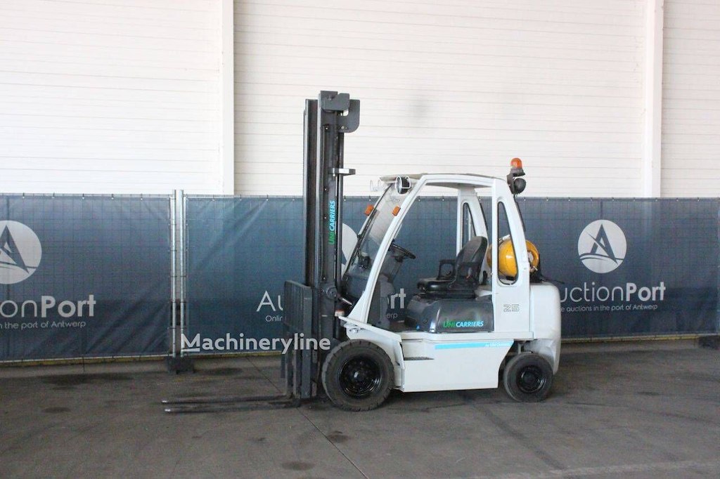 Prodaje se UniCarriers U1D2A25LQ viljuškar na gas na aukciji