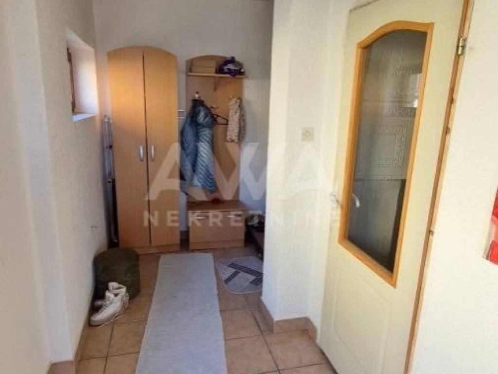 Samostalna porodična kuća 324 m², Odžaci
