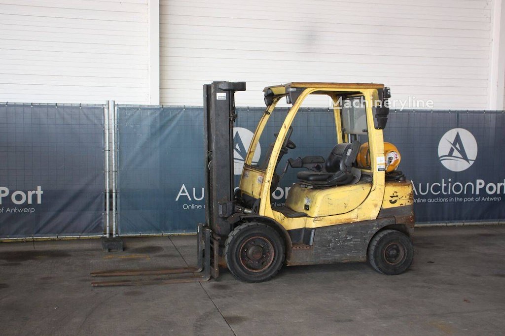 Prodaje se Hyster H2.5FT viljuškar na gas na aukciji