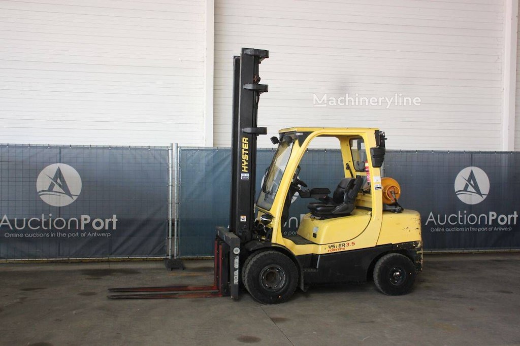 Prodaje se Hyster H3.5FT viljuškar na gas na aukciji