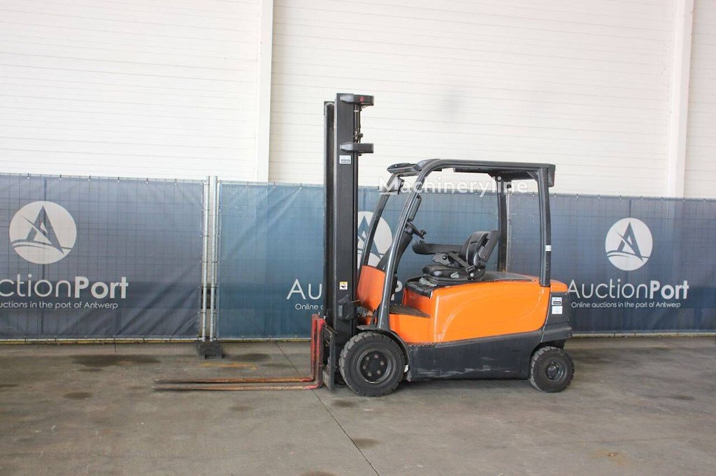 Prodaje se Hyster J3.0XN-861 električni viljuškar na aukciji