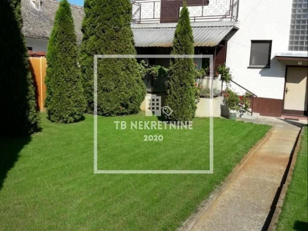 Samostalna porodična kuća 160 m², Centar, Bačka Palanka