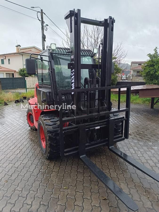 Novi LTMG Yanmar FDR35 AC terenski viljuškar
