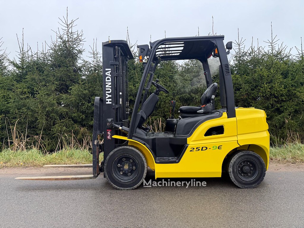 Hyundai 25D-9E dizel viljuškar