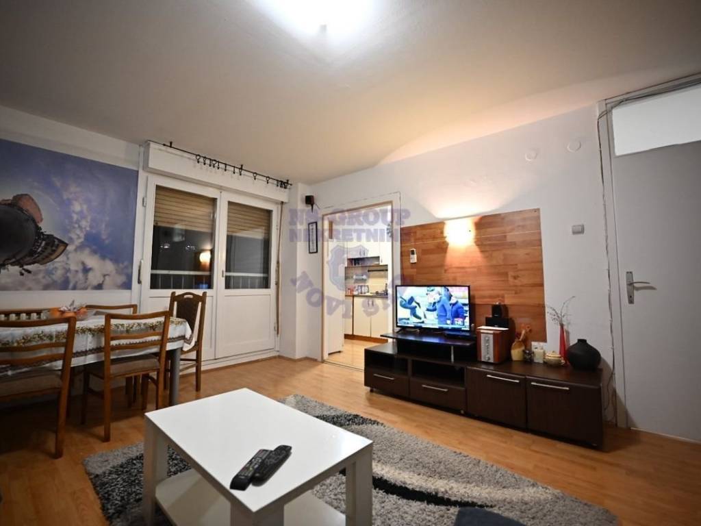 Stan Prolaz Zilahi Lajoša 2, Novi Sad, Stari Grad, Novi Sad
