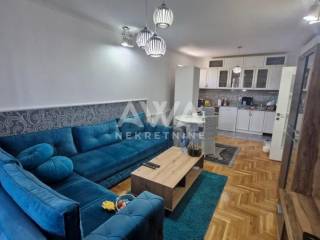 Trosobni stan 72 m², Sombor