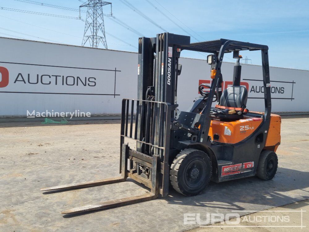 Prodaje se Doosan D25GP dizel viljuškar na aukciji