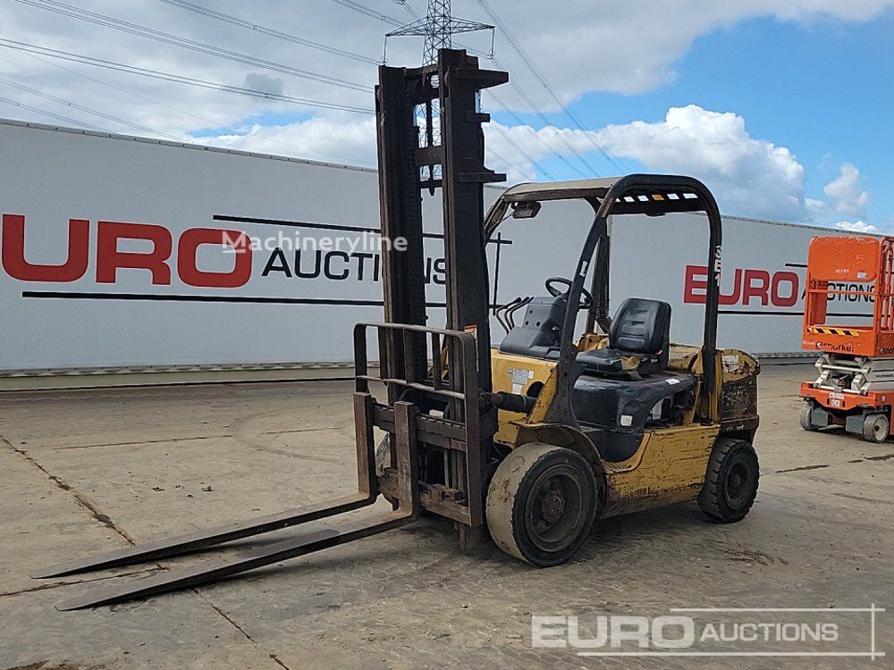 Prodaje se Caterpillar DP30N dizel viljuškar na aukciji