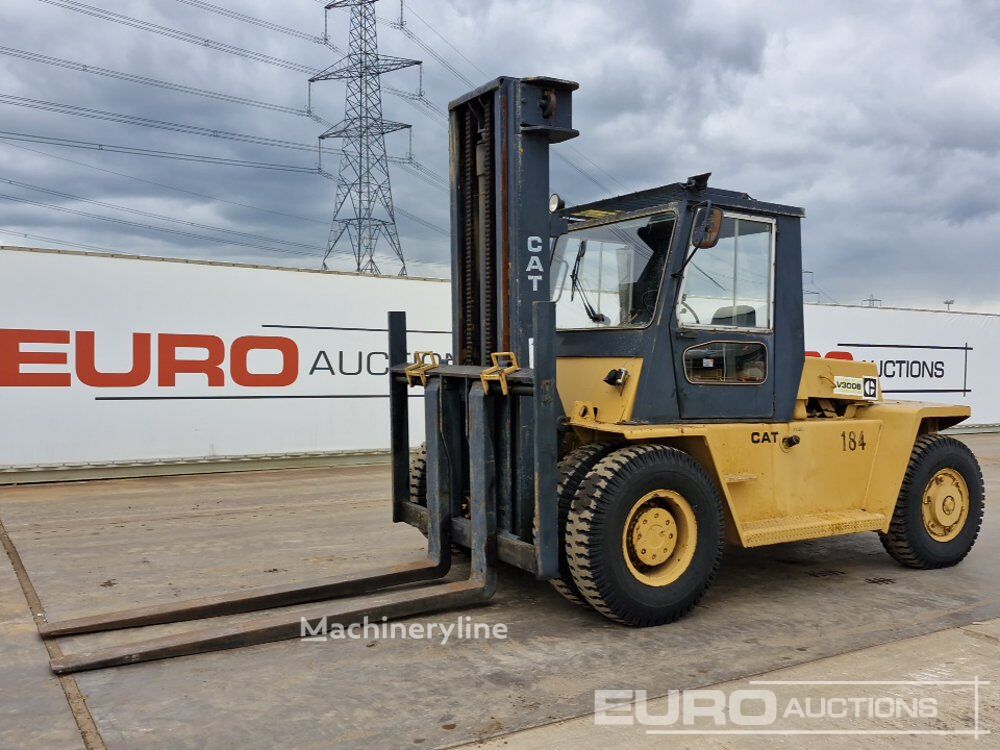 Prodaje se Caterpillar V300B dizel viljuškar na aukciji