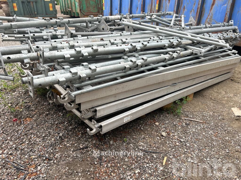 Prodaje se Aluminum 8 meter skele na aukciji