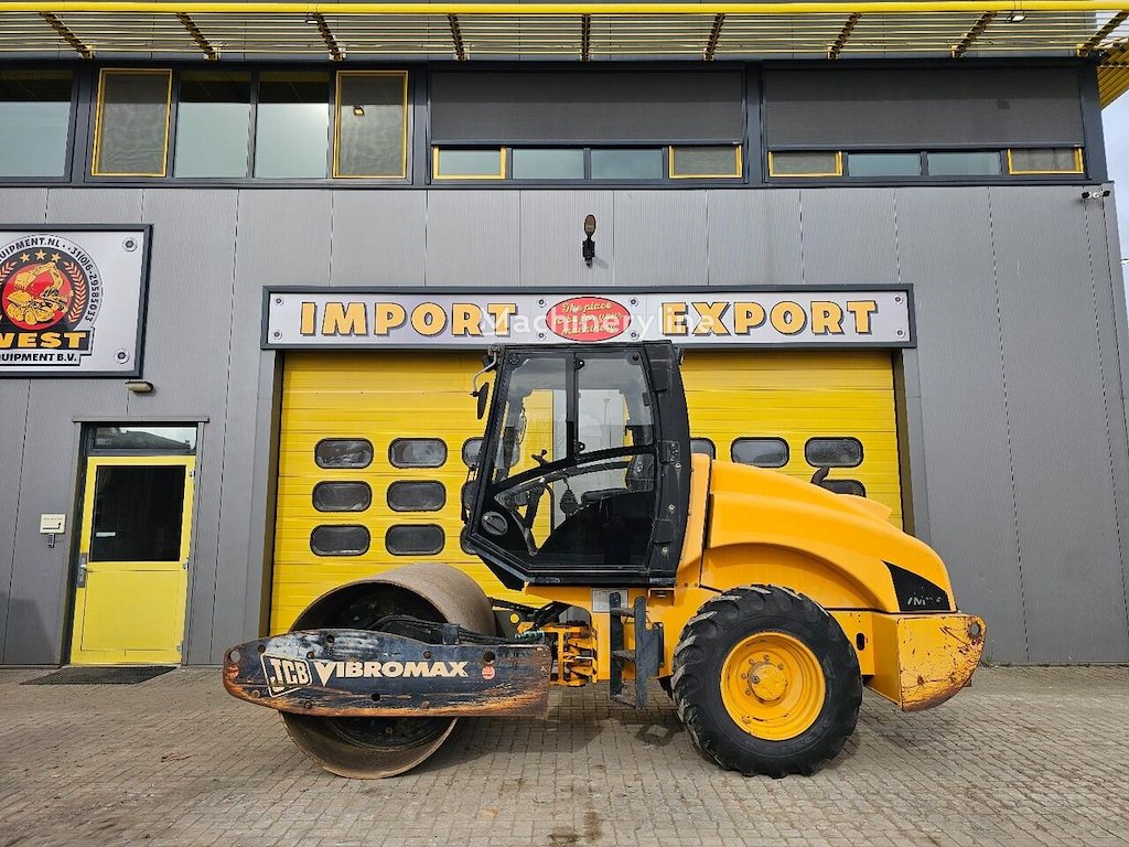 JCB Vibromax VM75D pneumatski valjak