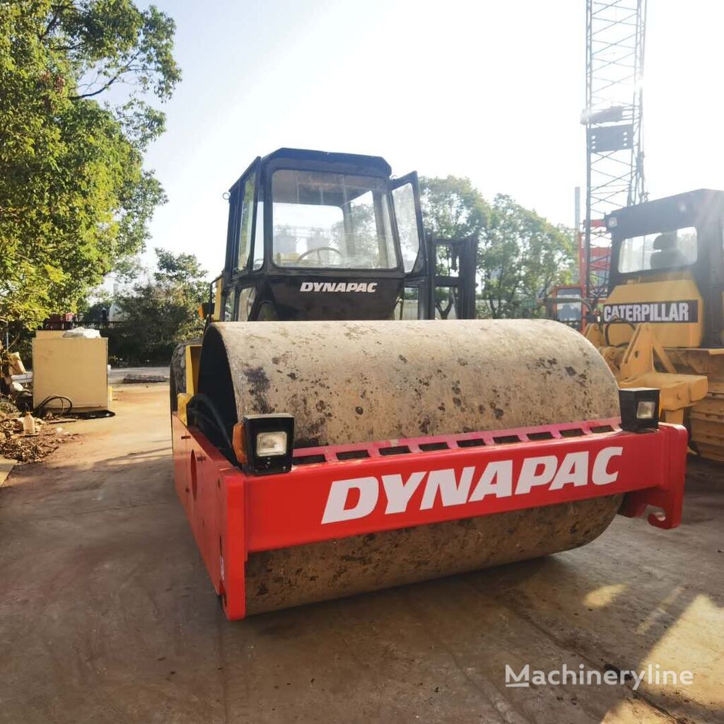 Dynapac CA25D kompaktor s jednim valjkom