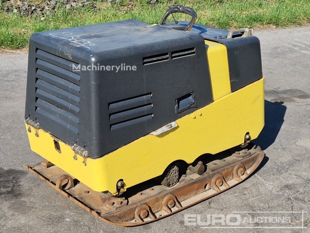 Prodaje se BOMAG vibro ploču na aukciji