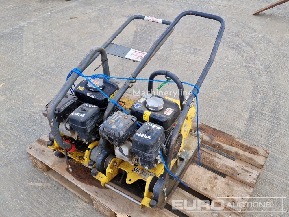 Prodaje se Petrol Compaction Plate, Honda Engine (2 of) vibro ploču na aukciji