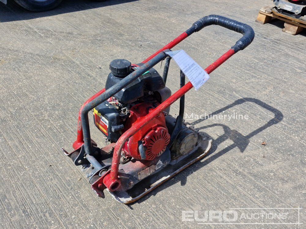 Prodaje se Altrad Belle Petrol Compaction Plate vibro ploču na aukciji