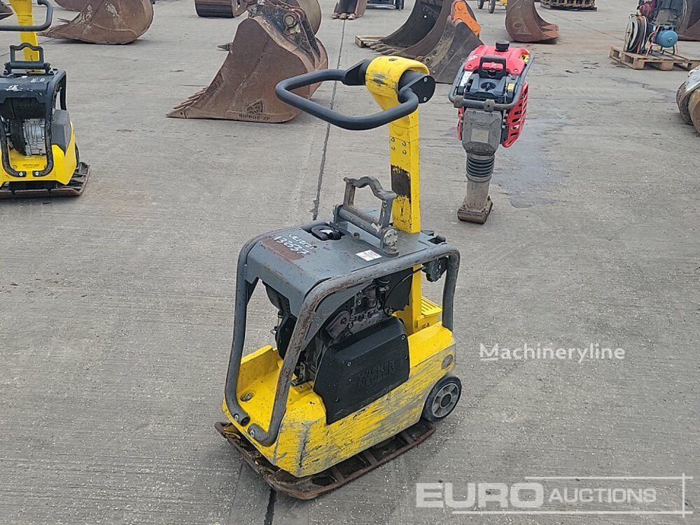 Prodaje se Wacker Neuson DPU2540H vibro ploču na aukciji