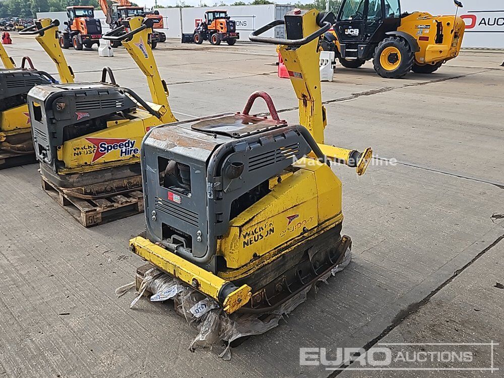 Prodaje se Wacker Neuson DPU100-70 vibro ploču na aukciji