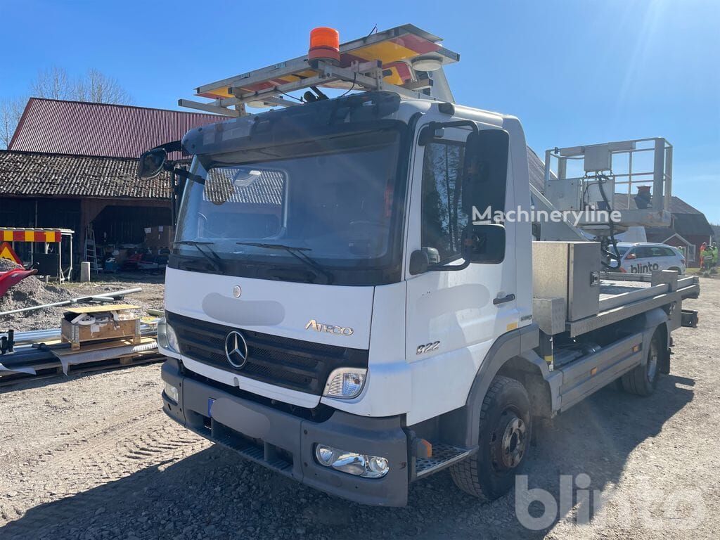 Prodaje se Mercedes-Benz 970.03 auto dizalicu s korpom na aukciji