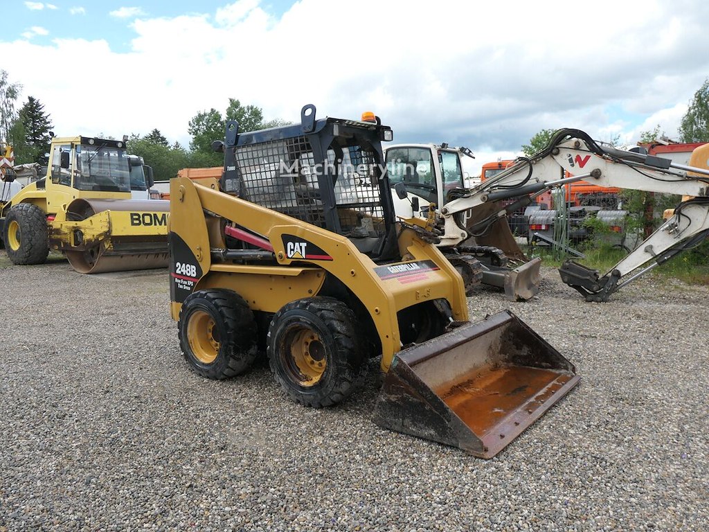 Caterpillar 248 B mini utovarivač