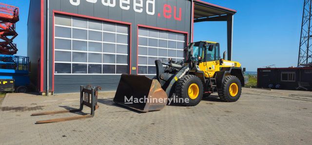 Komatsu WA320-6 Schaufel +Gabel +Schnellwechsler/ 7.800 prednji utovarivač