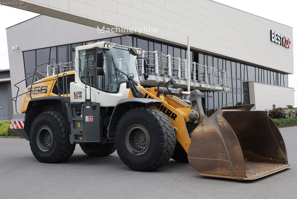 Liebherr L556 XPower prednji utovarivač